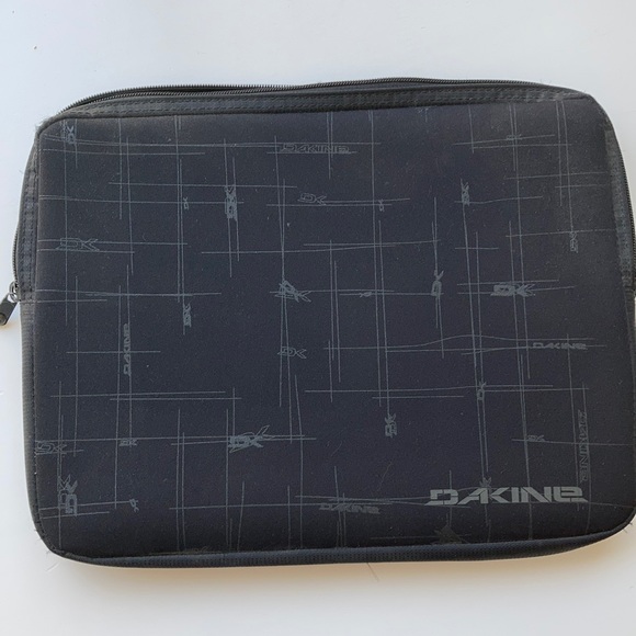 Dakine | Computers, Laptops & Parts | Dakine Laptop Sleeve | Poshmark